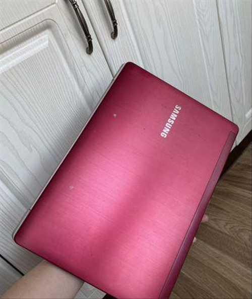 Ноутбук Samsung