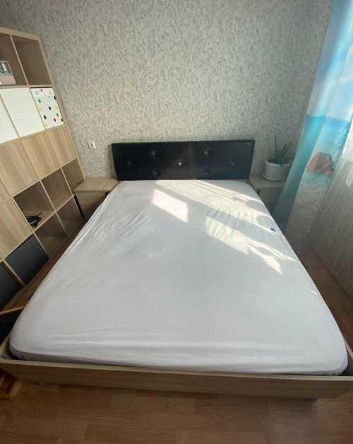 Б/у кровать 160х200 + прикроватная тумбочка