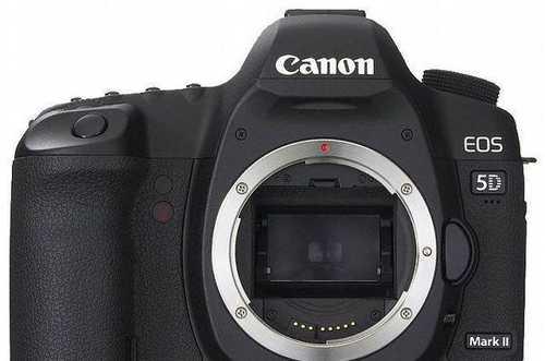 Фотоаппарат Canon EOS 5D Mark II и отдельно два об