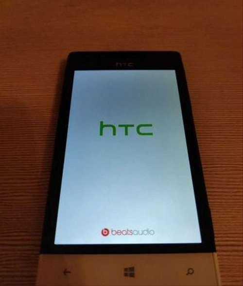 Телефон HTC 8S