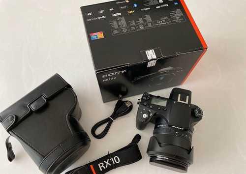 Компактный фотоаппарат ультразум Sony RX10 M4