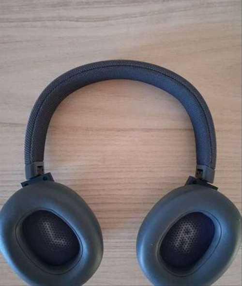 Беспроводные наушники JBL E65btnc