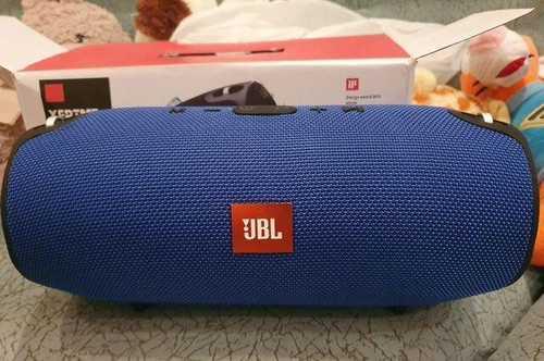 Мощная портативная колонка JBL Extreme