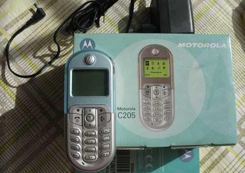 Мобильный телефон Motorola C205