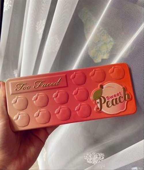 Too faced peach