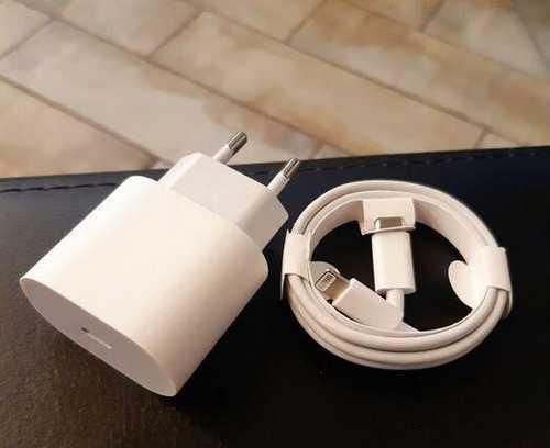 Адаптер и кабель на iPhone 20w