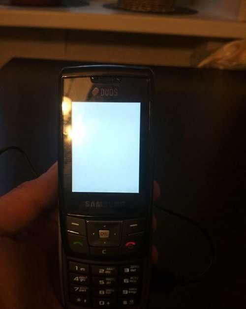 Телефон samsung SGH - D 880