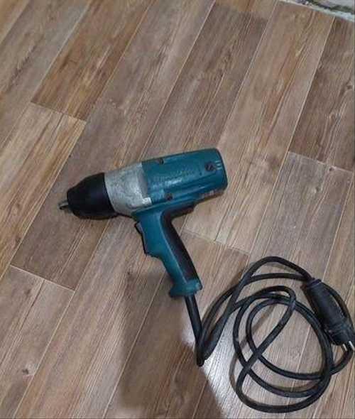 Makita tw0350 гайковерт