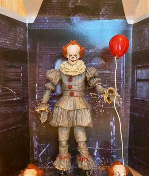 Фигурка Neca - Клоун Pennywise, IT 2017