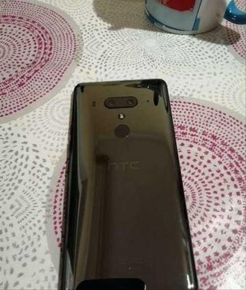 Телефон HTC U12 plus