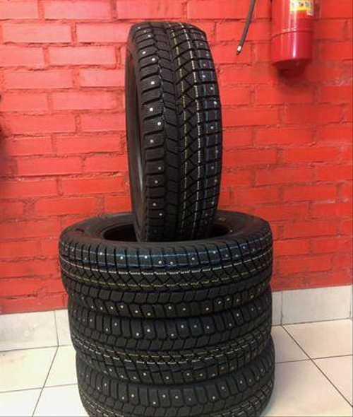 Зимние шины R16 205 65 на Hyundai Creta