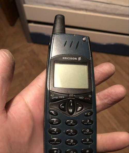 Телефон ericsson r320s