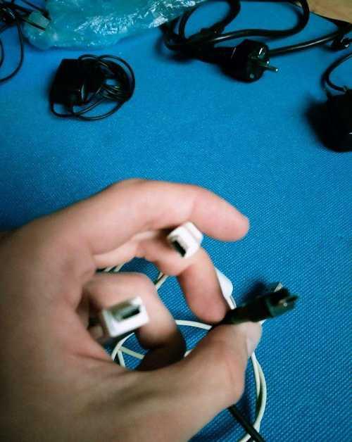 Провода USB для телефонов и фотоаппаратов старых