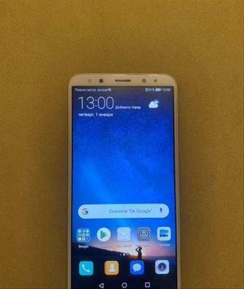 Телефон Huawei nova2i