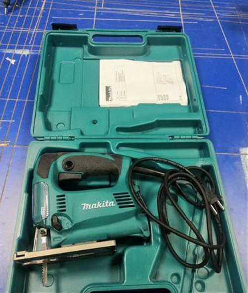 Лобзик makita 4329k