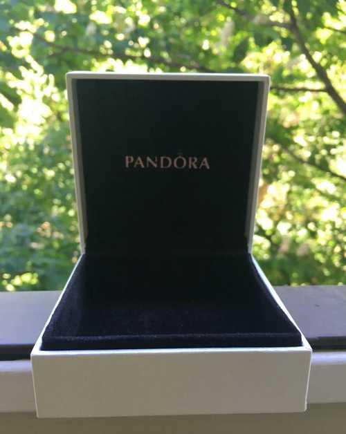 Коробочка Pandora от браслета
