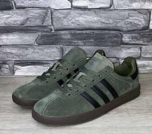 Кроссовки adidas broomfield