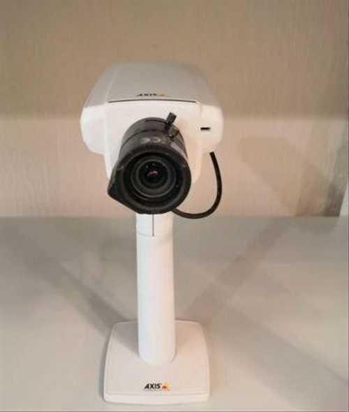 Видеокамера IP Axis P1353