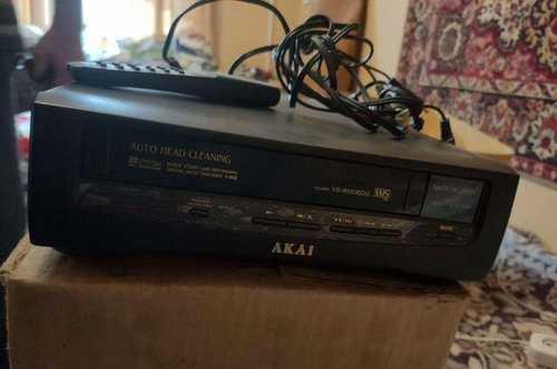Видеоплеер VHS Akai VS-R120EDG
