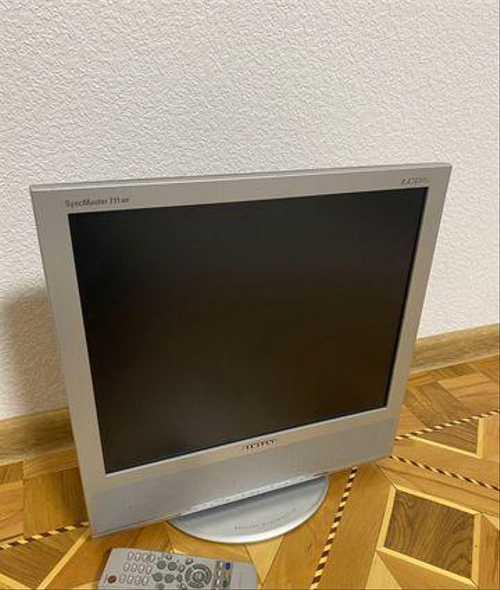 Монитор TV Samsung SyncMaster 711MP