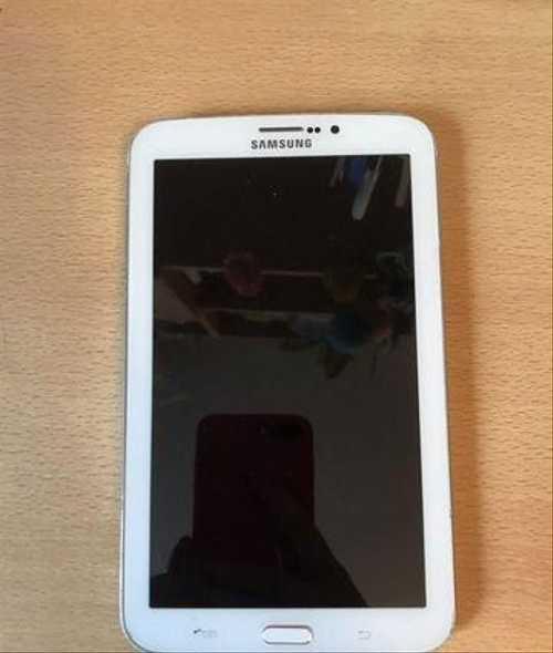 Планшет SAMSUNG Galaxy Tab 3 7.0 SM-T210 8Gb