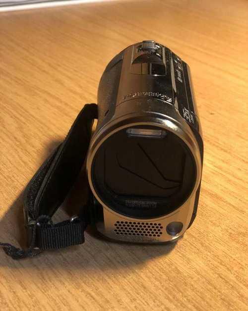 Видеокамера Panasonic HDC-SD60EE