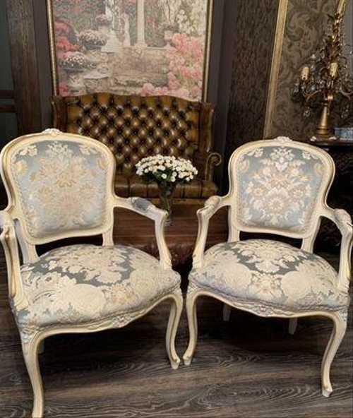 Винтажные кресла в стиле венецианского барокко