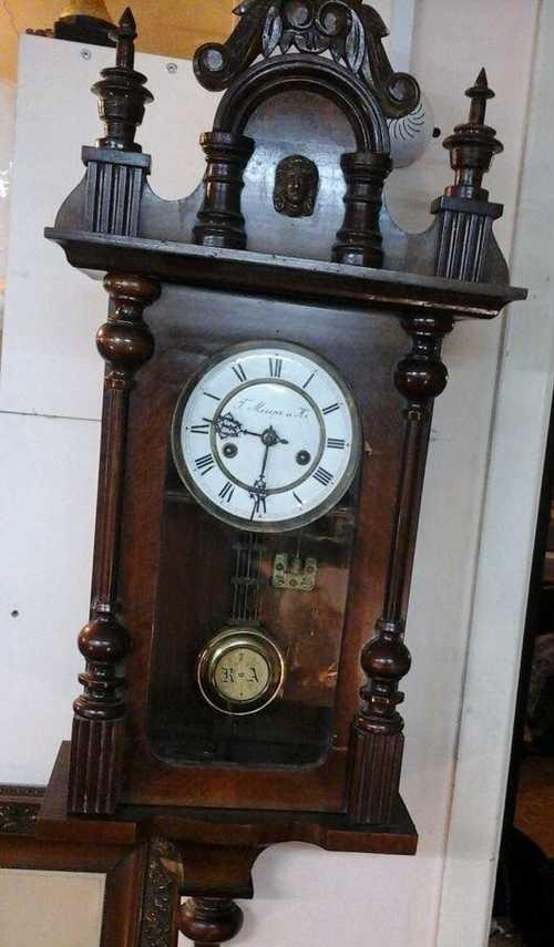 Старинные настенные часы Мозер