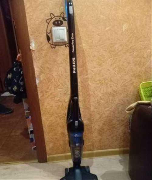 Пылесос Philips FC6169 черный