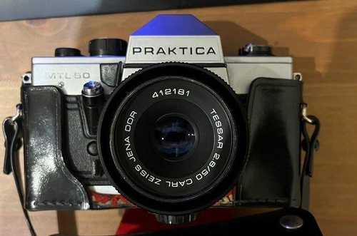 Плёночный фотоаппарат Praktica MTL50 с объектмвом