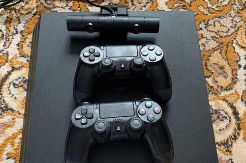 Sony PS4pro + 2 геймпада и камера