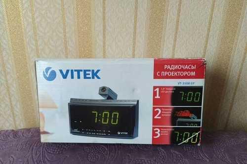 Радиочасы с проектором Vitek-3508 GY
