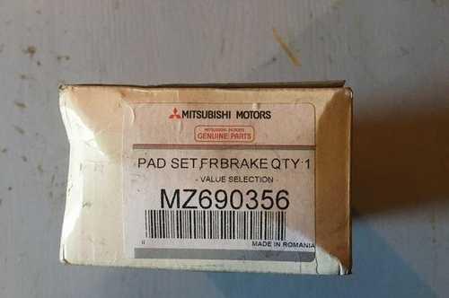 Mitsubishi mz690356 колодки тормозные