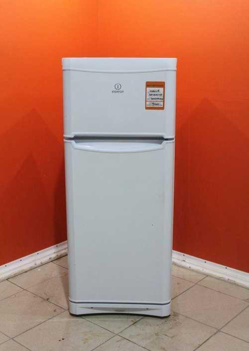 Холодильник б/у Indesit T14R.024