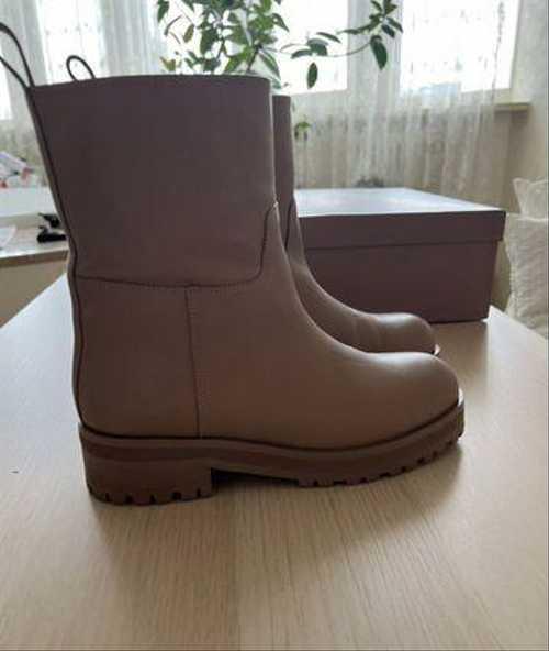 Эконика Ushatava, uterque, tommy hilfiger