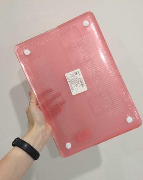 Пластиковый защитный чехол на macbook pro 13'