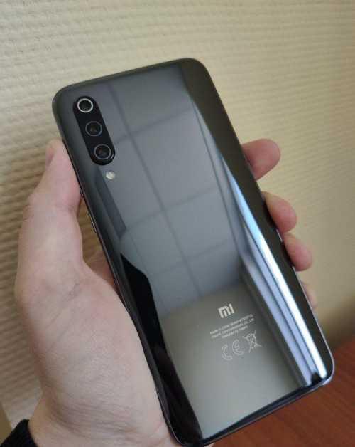 Отличный Xiaomi mi9 6/128 global