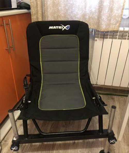 Кресло matrix feeder chair