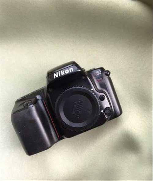 Пленочнвй фотоаппарат Nikon N50