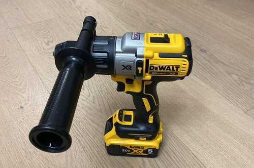 Шуруповёрт ударный Dewalt DCD 996