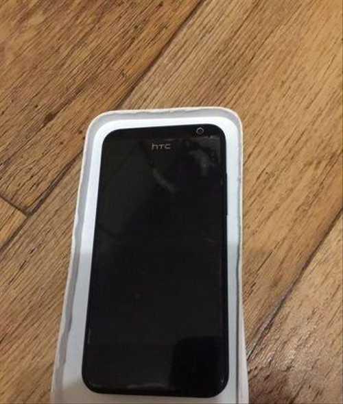 Телефон HTC Desire 300