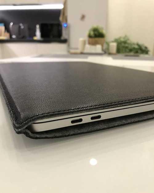 Чехол MacBook Pro 13 черный