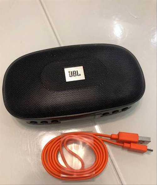 Колонка JBL Tune jbltuneblk