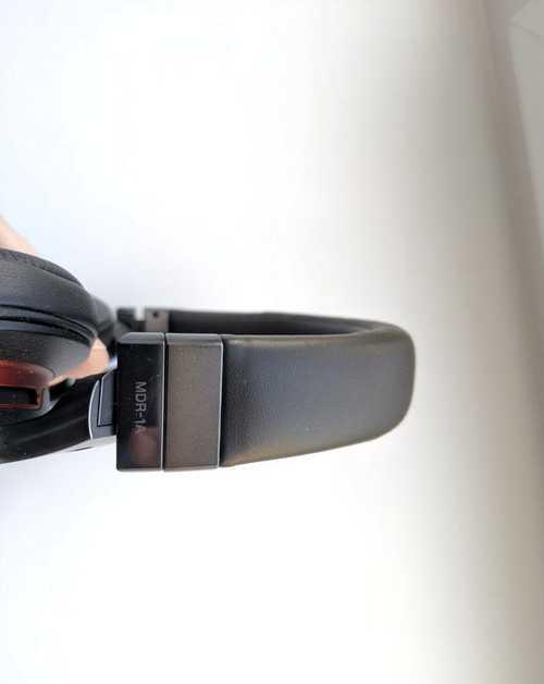 Наушники проводные Sony mdr-1a