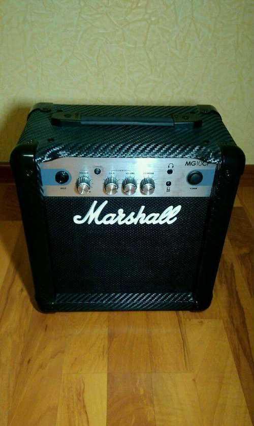 Гитарный комбоусилитель Marshall MG10CF