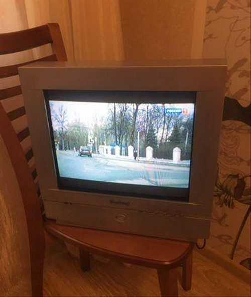 Телевизор elenberg CTV-1560