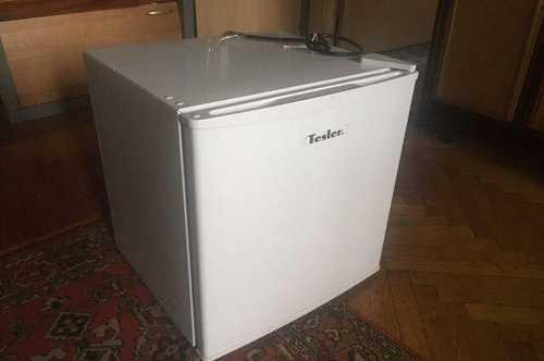 Мини-холодильник Tesler rc-55