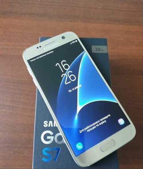 Смартфон SAMSUNG Galaxy S7 32Gb