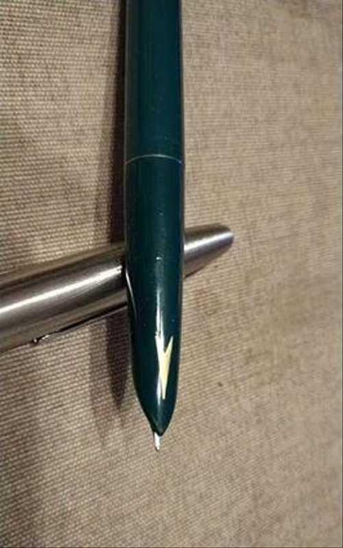 Ручка перьевая (чернильная)