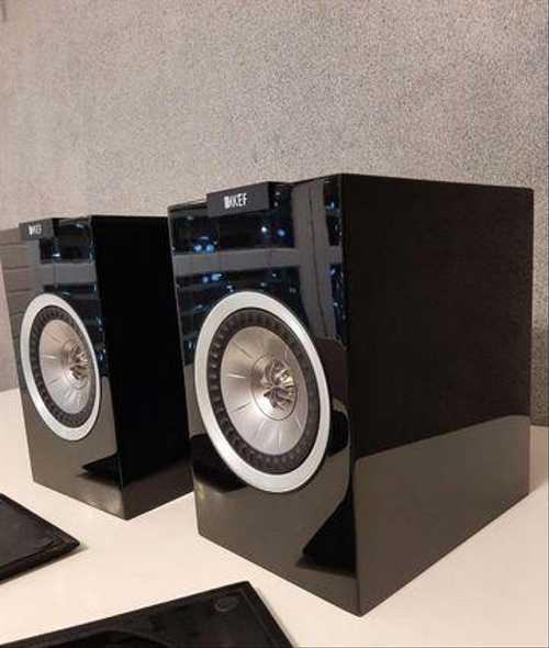 Полочная акустика KEF R100